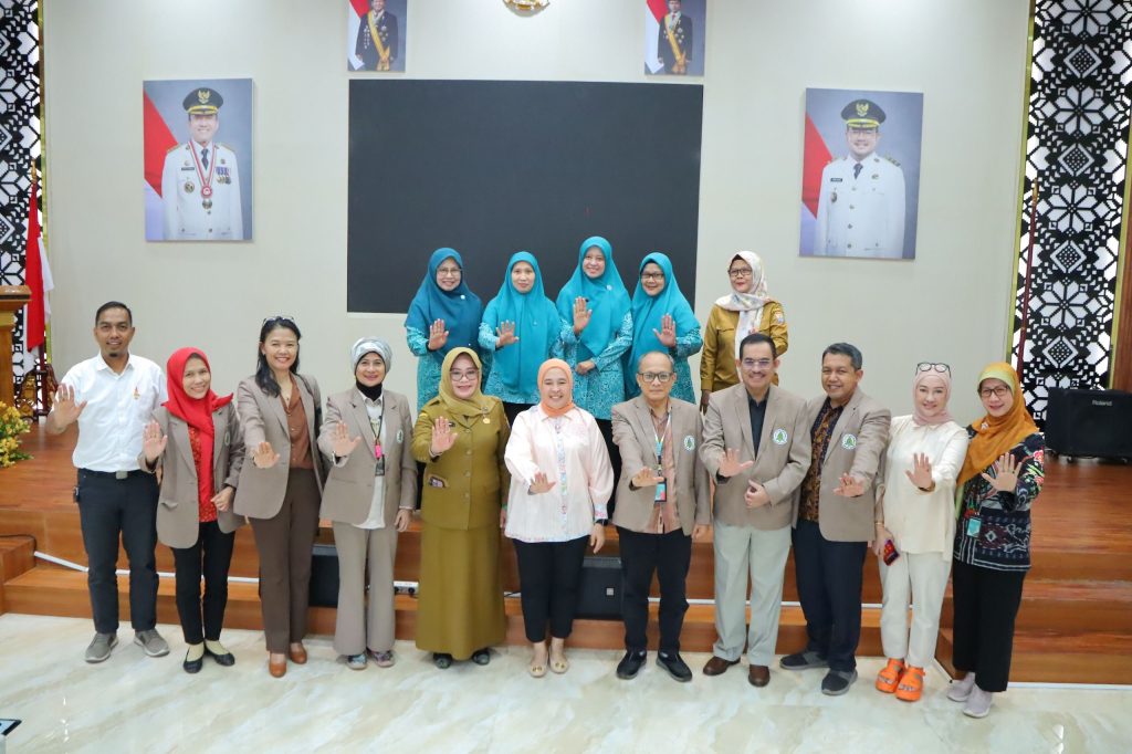 Ida Royani Aprizal Resmi Jabat Ketua DWP Palembang 2025-2030